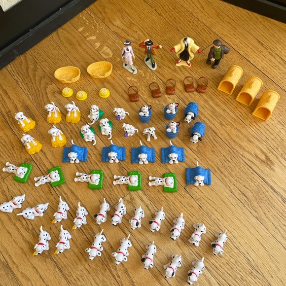 Toys | Vintage Disney 11 Dalmatians Toy Figurines | Poshmark